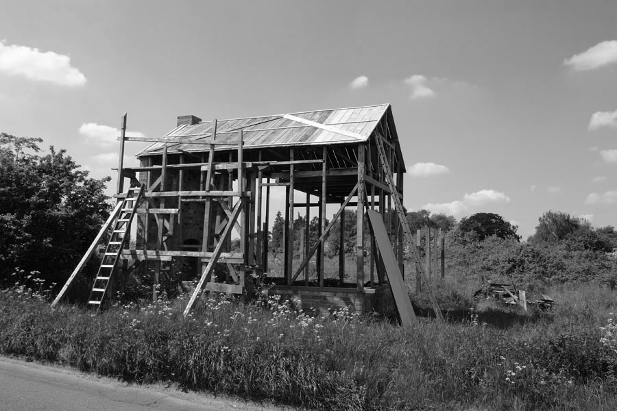 Lenchwick_Hovel_Roof